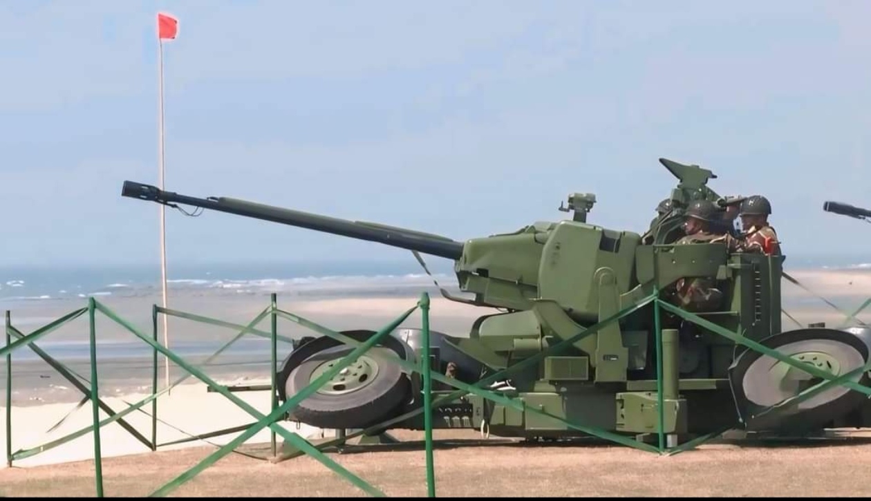 孟加拉陆军公开了从我国进口的CS/AA3牵引双35mmAHEAD高炮 -6parkbbs.com